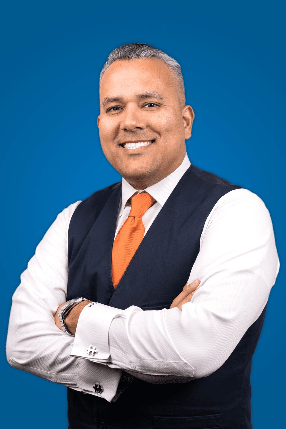 Selling To Help with Mario Martinez Jr. | Adam Markel